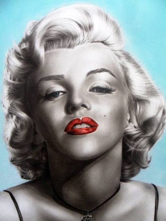 Historic Marilyn Monroe Portrait Catalog To Be Sold As A Digital Nft