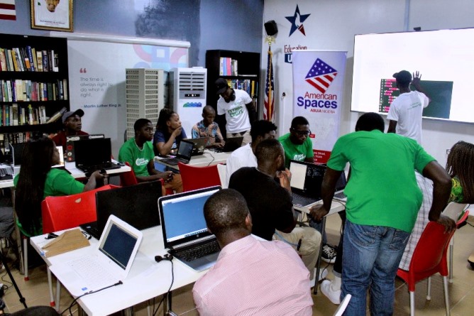 Python Weekend Abuja: A gathering of techies to promote Python ...