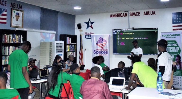 Python Weekend Abuja: A gathering of techies to promote Python ...